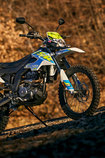 DSR EX - UM Motorcycles